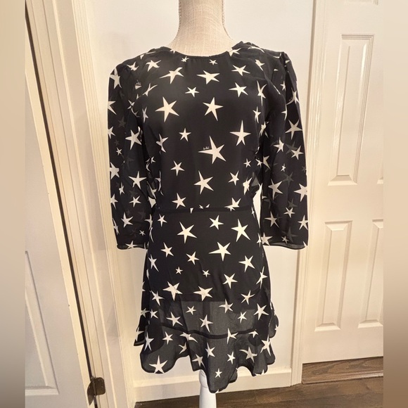 Realisation Par | Dresses | Realisation Par Goldie Dress | Poshmark
